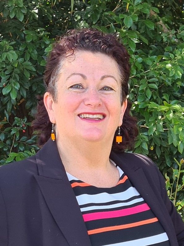 Sarah Shear's Instagram, Twitter & Facebook on IDCrawl