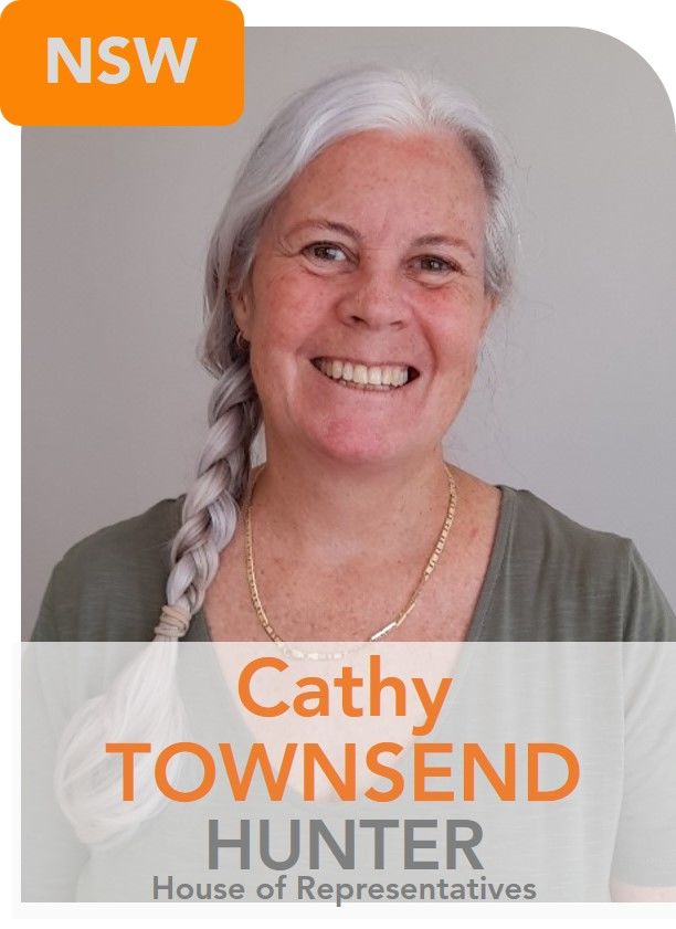 Cathy Hunter's Instagram, Twitter & Facebook on IDCrawl